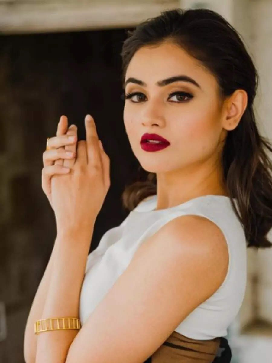 Adorable pictures of Janki Bodiwala | Times of India