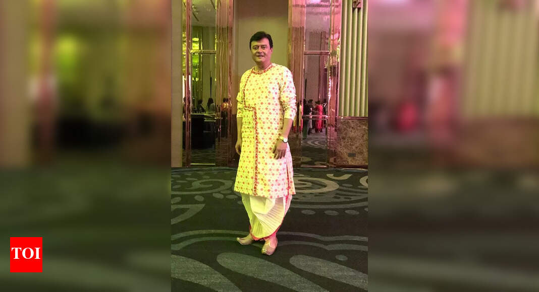 Happy to be back as Shabor Dasgupta: Saswata Chatterjee | Bengali Movie ...