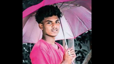 Teenager Travelling On Footboard Of Train Falls To Death | Chennai News ...