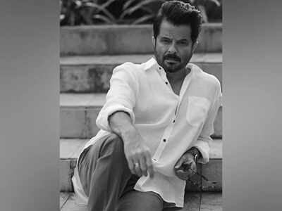 Anil Kapoor 'dedicates' 25th year of 'Virasat' to producers Mushir-Riaz ...