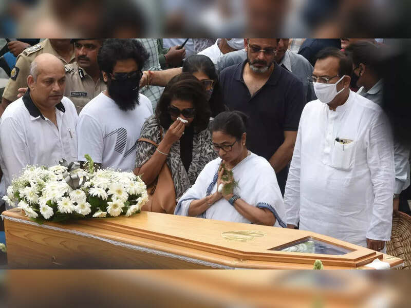 KK Last Rites News | KK's demise: Last song to final breath, 60 minutes ...