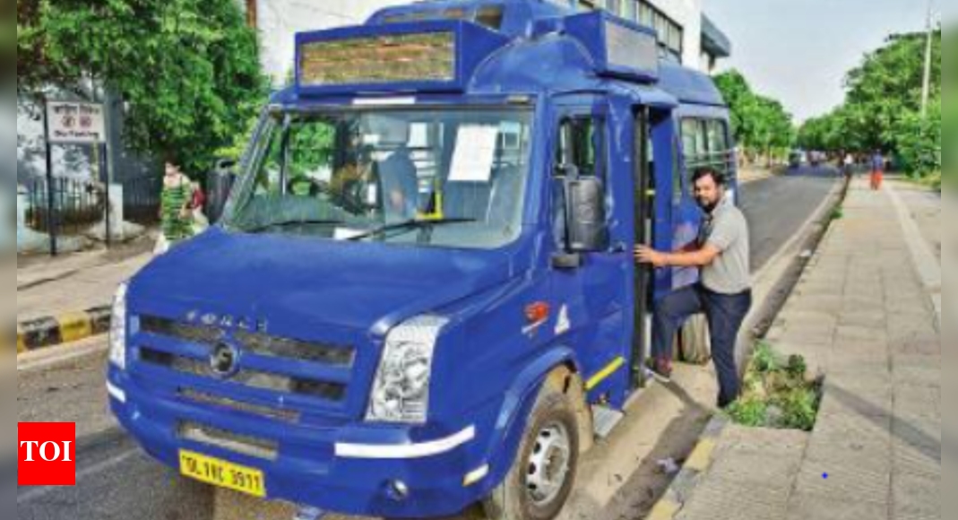 300 electric mini-buses on feeder routes for green ride in Delhi ...