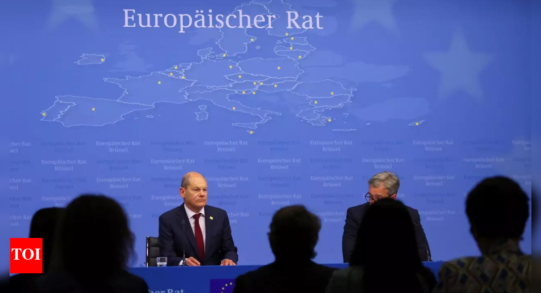 Eu Bans Most Russian Oil Sanctions Alleged Putin Girlfriend Times Of