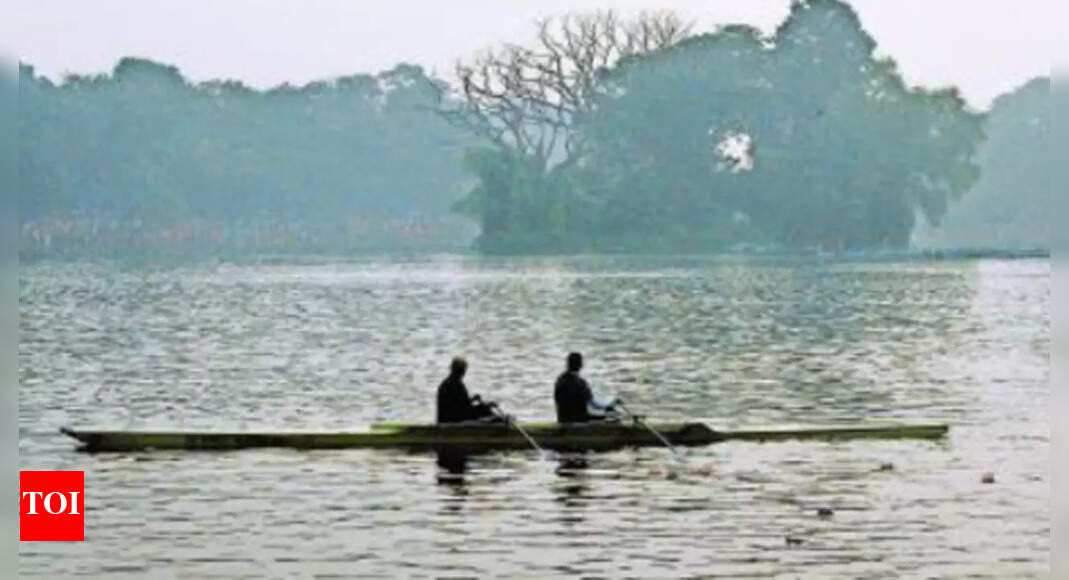 Lake rowing accident: Victim’s father files FIR in Kolkata | Kolkata ...