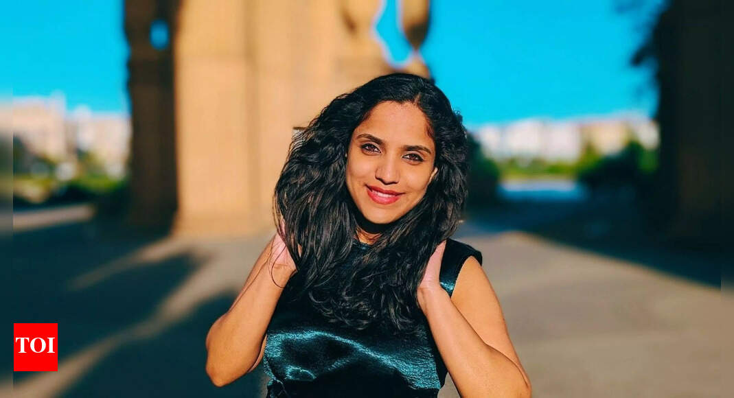 This B'luru-SF singer is living life to the fullest - Times of India