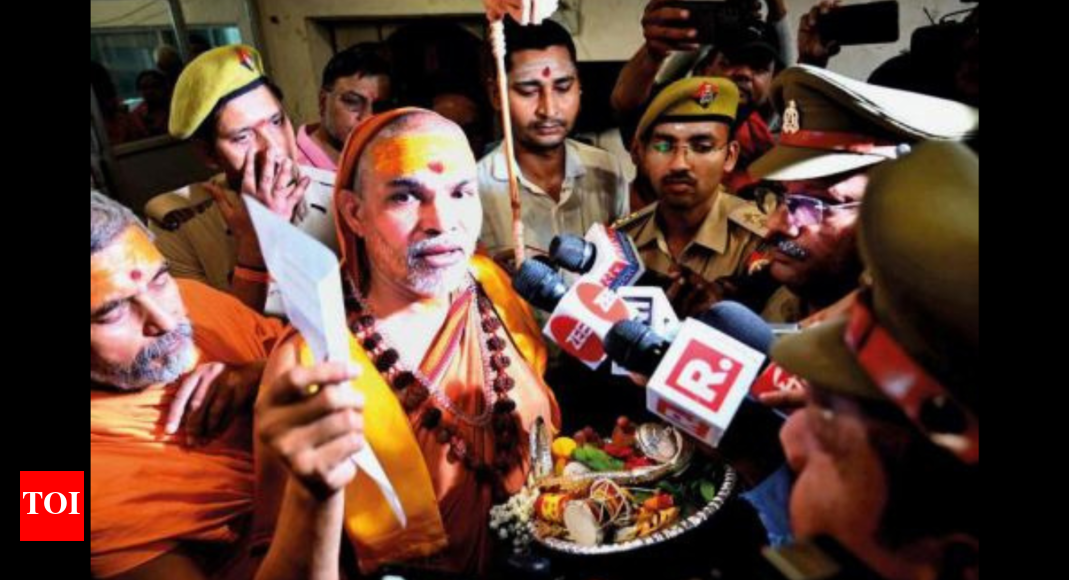 Seer stopped in Varanasi from visiting 'shivling', offer prayers ...