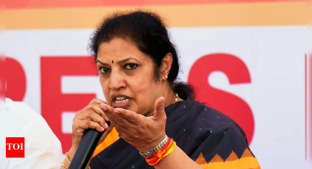 Jana Sena: 'YSRC is afraid of the BJP-Jana Sena alliance' | Vijayawada News - Times of India