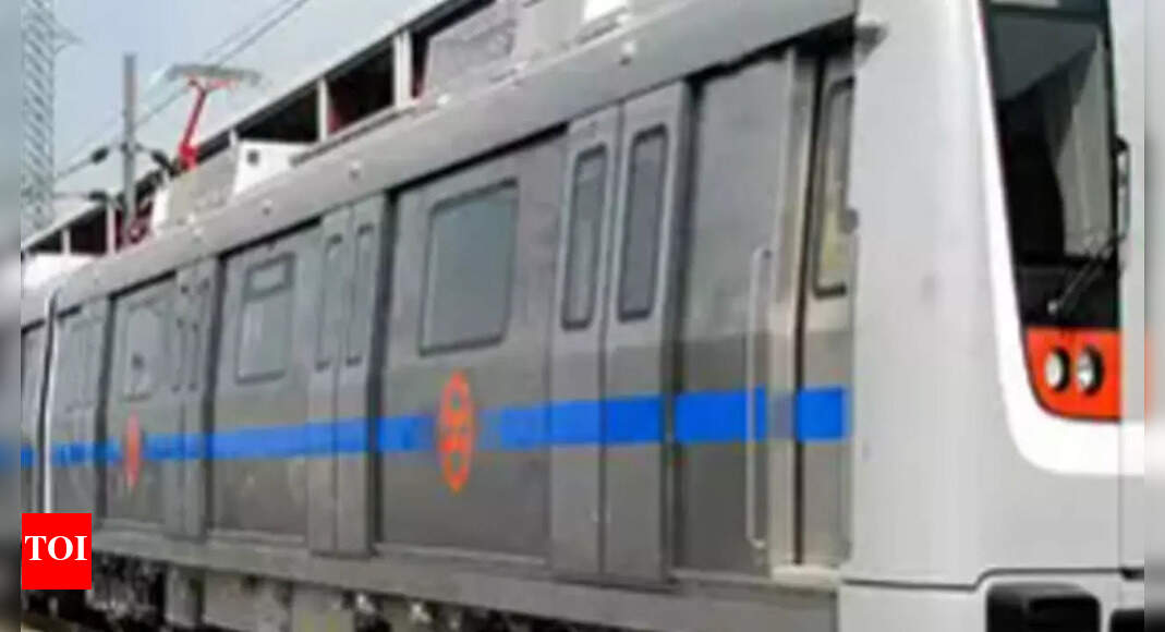 Delhi Metro Blue Line News: Delhi Metro services on Blue Line impacted ...