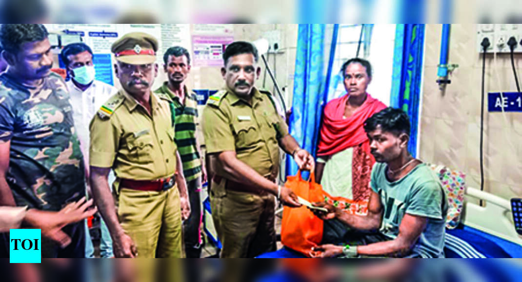 Jharkhand: Jharkhand Native Injured In Bear Attack In Valparai ...