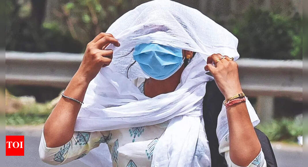 Winds From West Bring Dust, City Chokes On ‘very Poor’ Air | Gurgaon ...