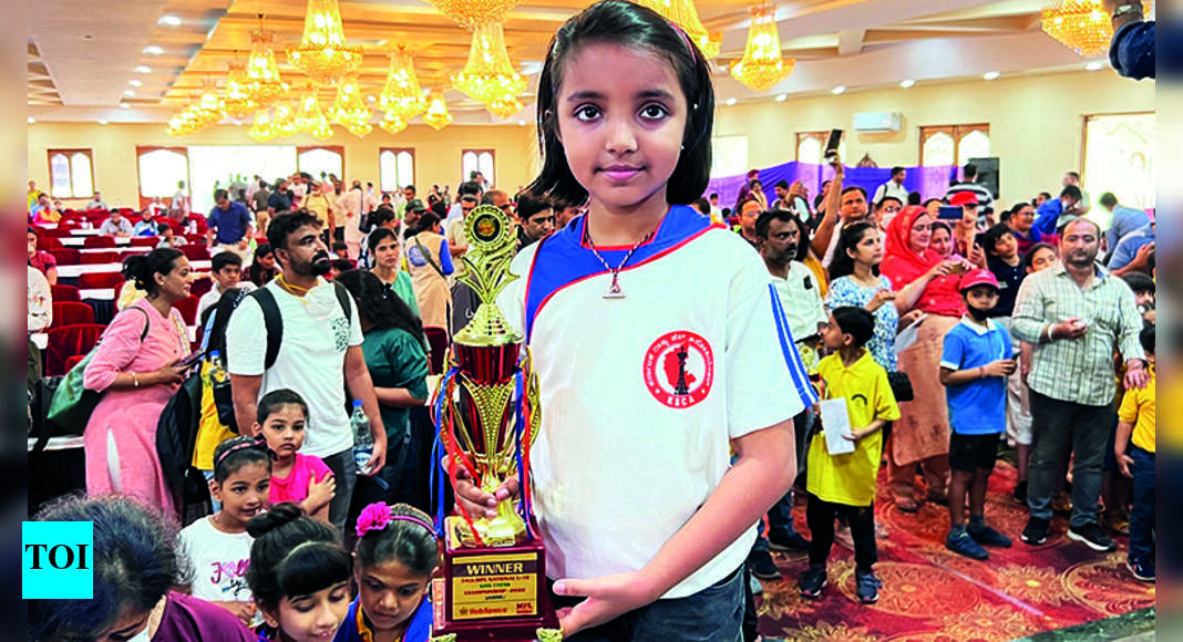 Charvi: Classy Charvi Makes The Right Moves | Bengaluru News - Times of ...