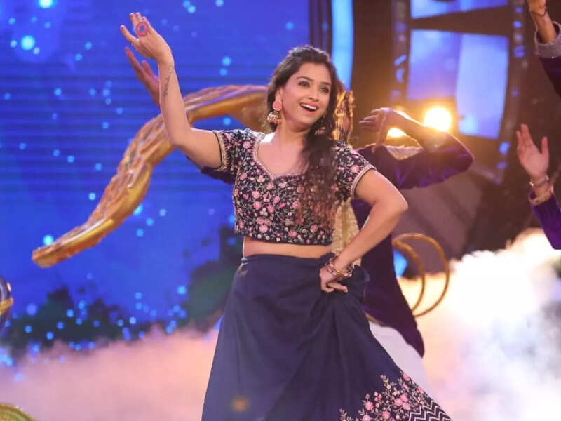 Swetha Changappa returns to TV with Jodi No. 1 as a host - Times of India