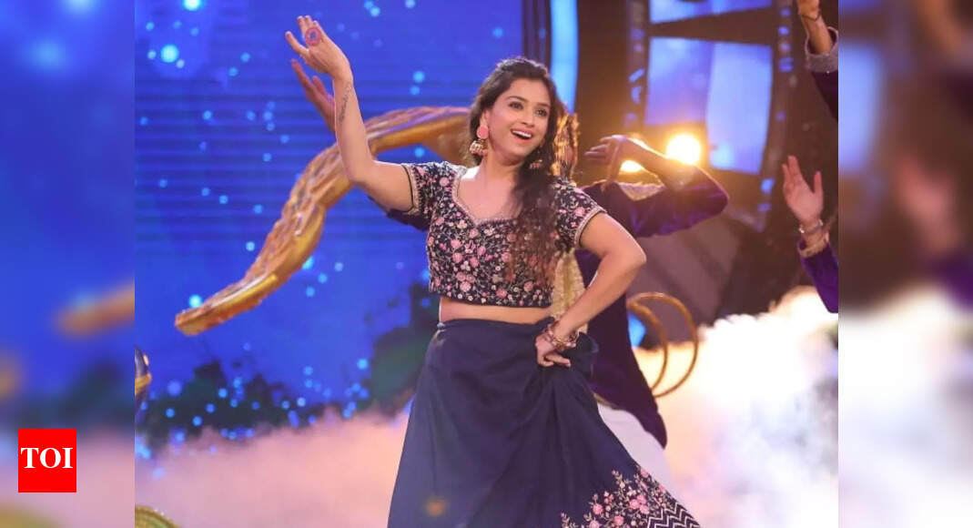 Swetha Changappa returns to TV with Jodi No. 1 as a host - Times of India