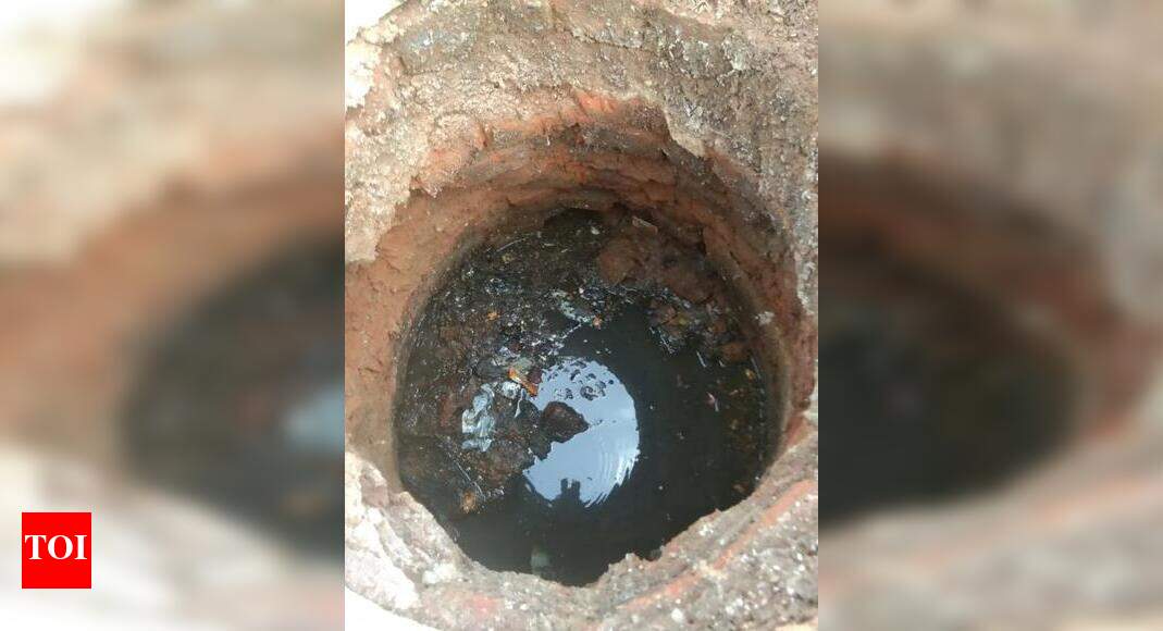 Sanmati Colony residents live amid overflowing manholes, pothole ...