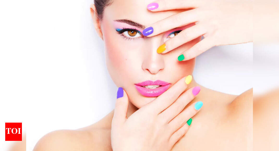 Have you tried the monochromatic nails? - The Times of India