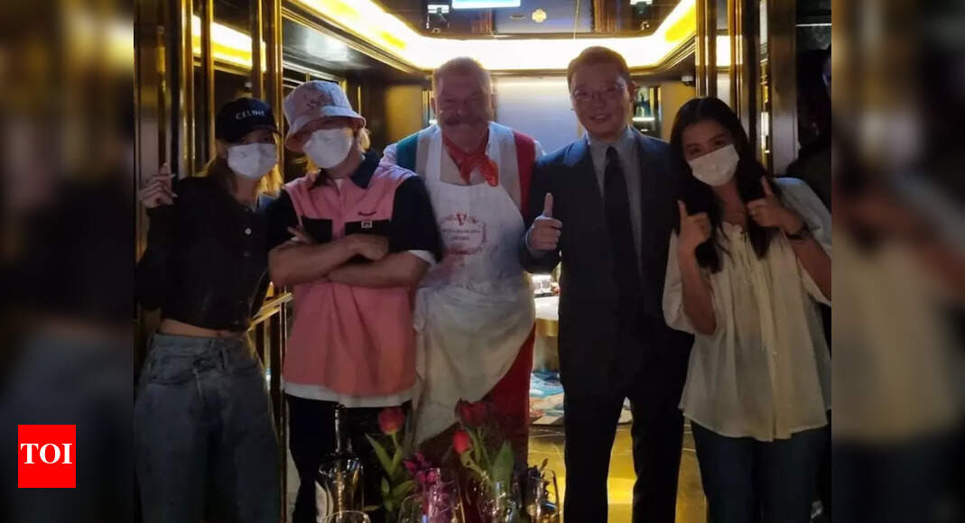 Blackpink’s Jisoo and Lisa's dinner outing with Big Bang’s Taeyang left ...