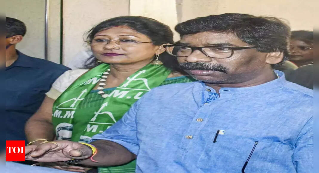 Jmm: Two JMM leaders attend Mamata meet on presidential poll | Ranchi ...