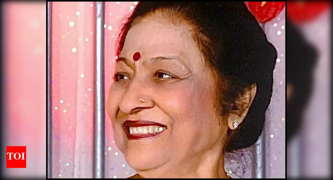 Hrithik Roshan's mother Pinkie Roshan remembers late mother Padma Rani ...