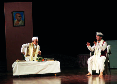 Natya Samaroh: Play Showcases How Dacoits Ran Fiefdom In Different Eras ...