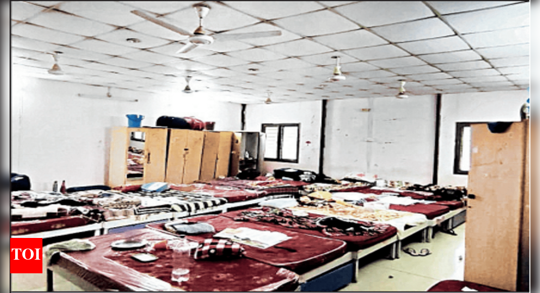 Telangana: Pigeonhole life in IIIT-Basara girls wallowing in crammed ...