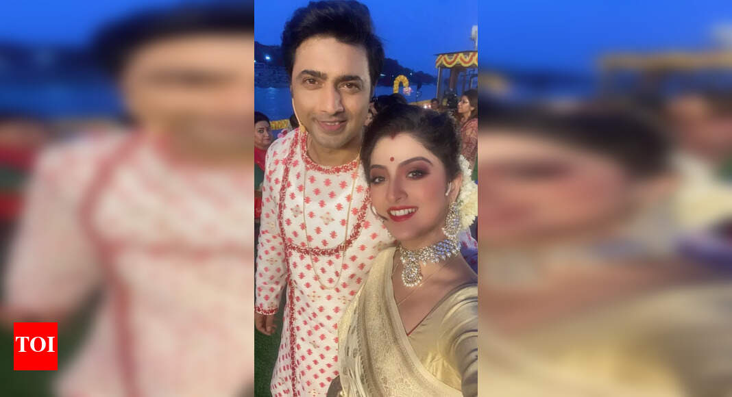 Sweta to play the lead opposite Dev in Avijit Sen’s next | Bengali ...