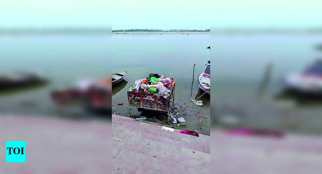 Agency Cleaning Ganga Ghats Awaits Contract Extension | Kanpur News ...