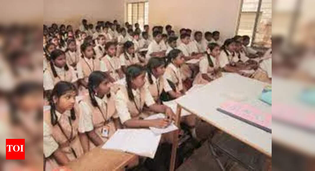 Bjp: School Uniforms To Get New Colour; Bjp Slams Move | Ranchi News ...