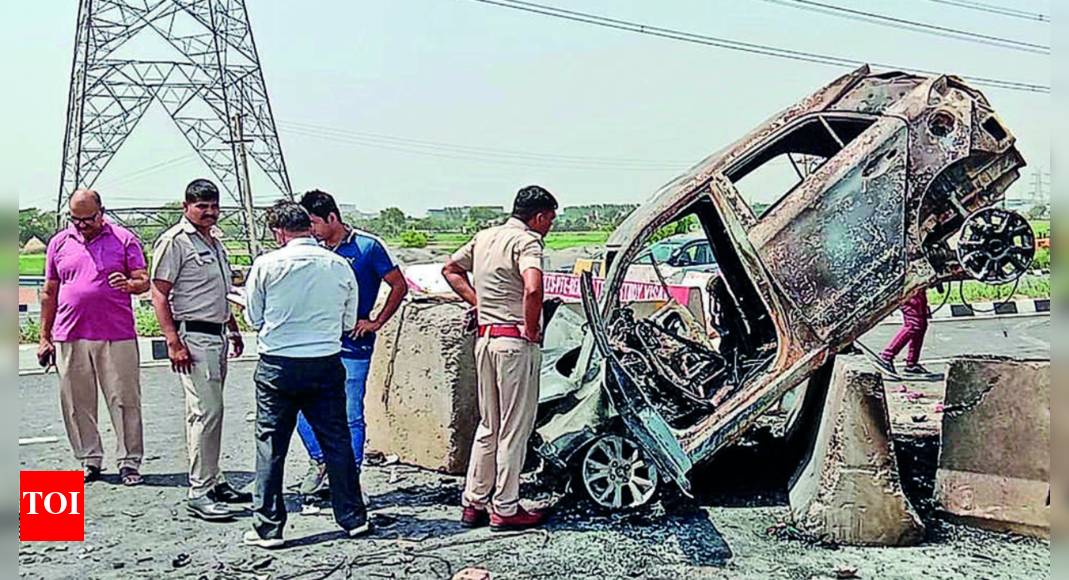 Rohtak: 3 Mbbs Students Burn To Death In Car After Accident | Gurgaon News - Times of India