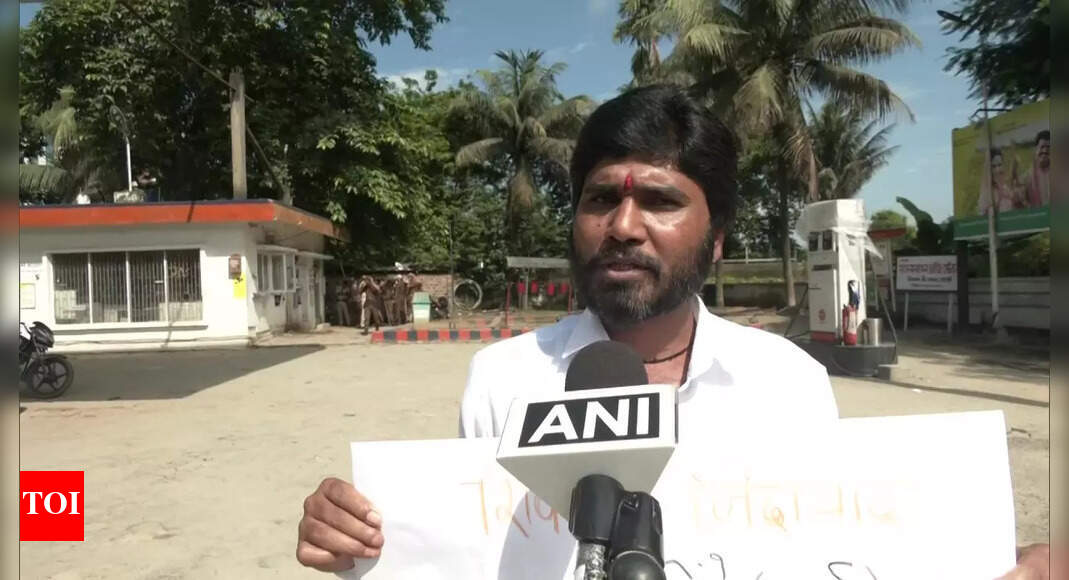 Shiv Sena man goes to Guwahati with poster: Eknath Shinde, return to ...