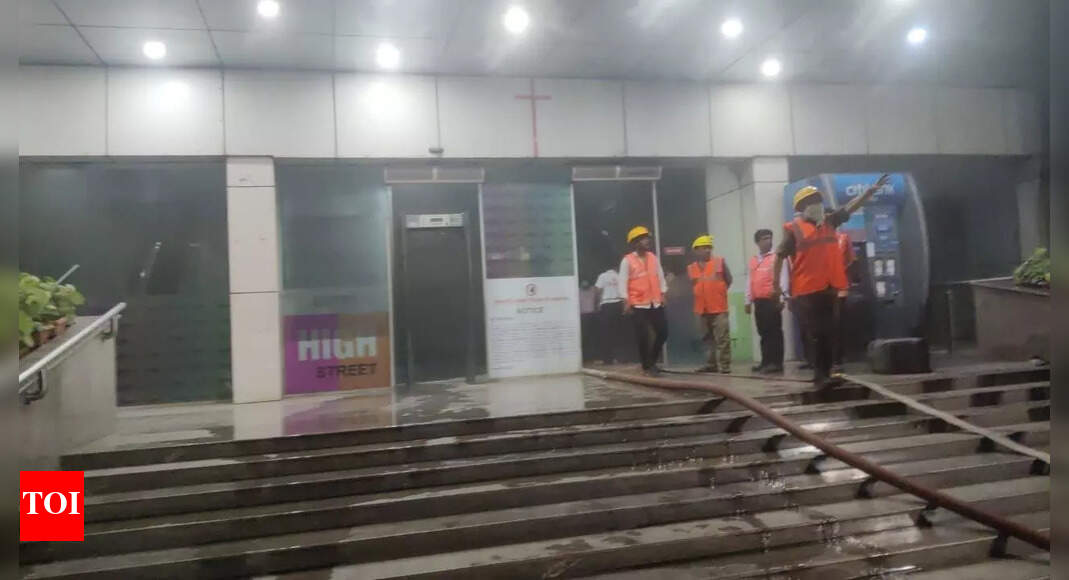 Maharashtra: Fire breaks out in Thane mall, no injuries reported ...