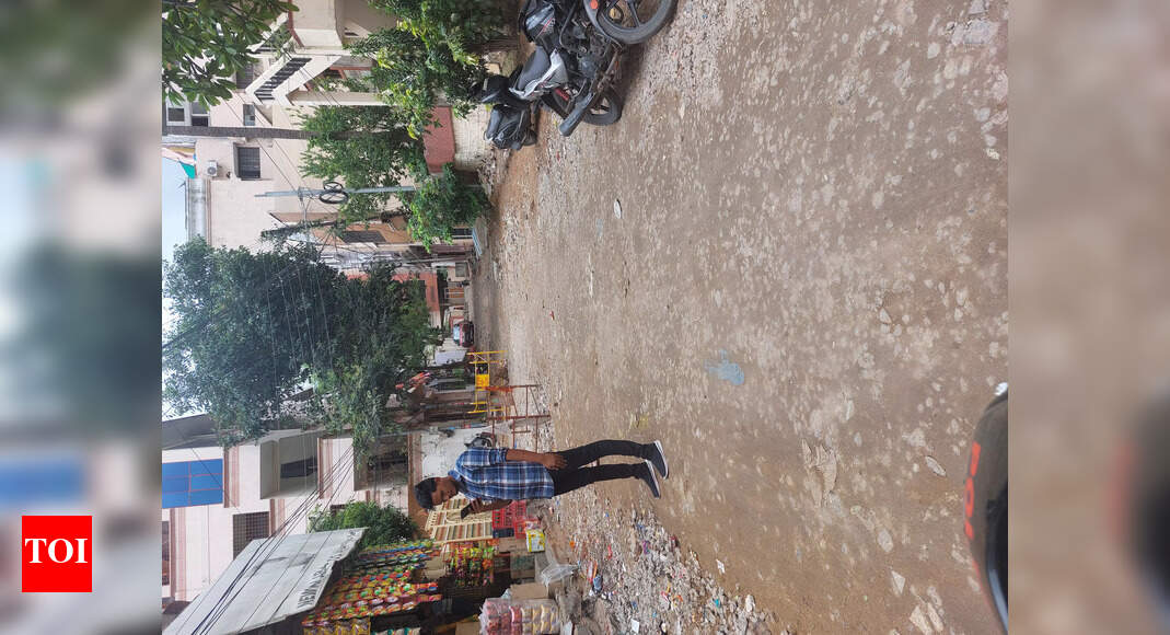 Humayun nager road dug up, repair has delayed - Times of India