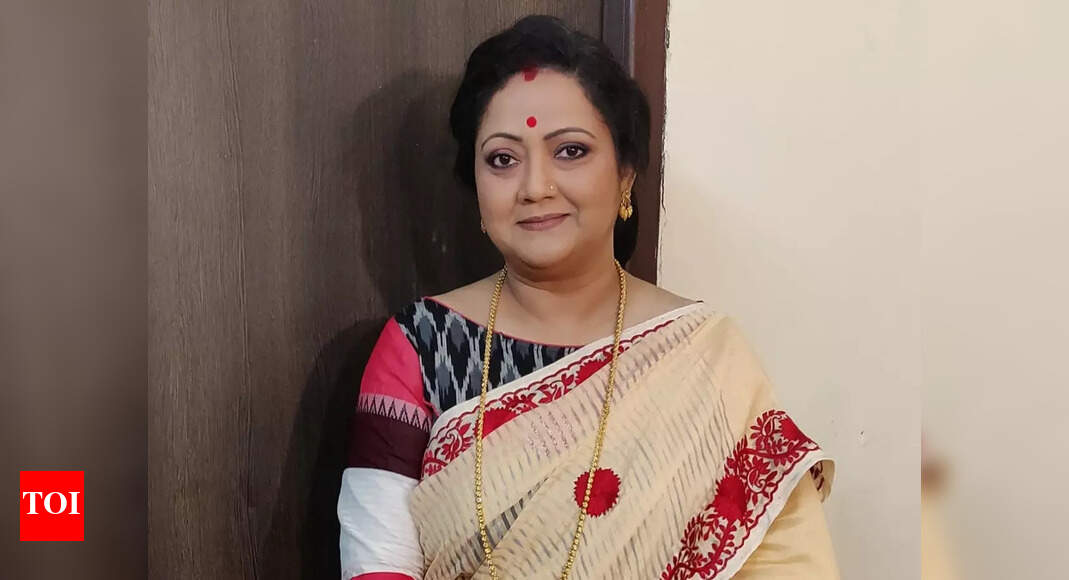 Popular actress Subhadra bags a new project - Times of India