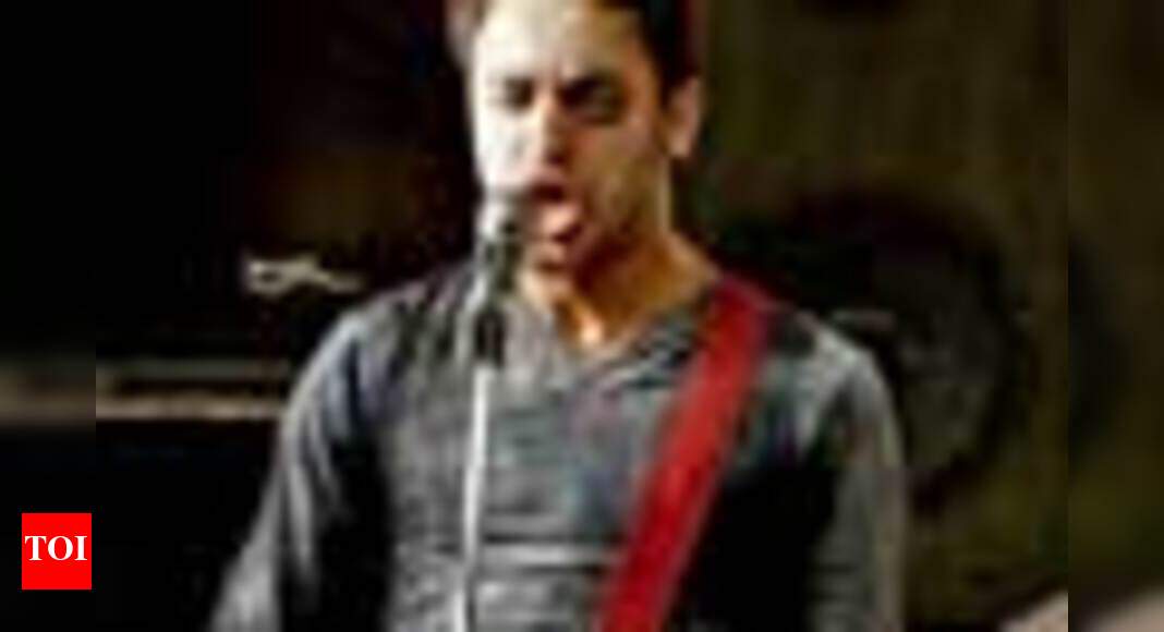 DK Bose is now a bhajan! | Hindi Movie News - Times of India