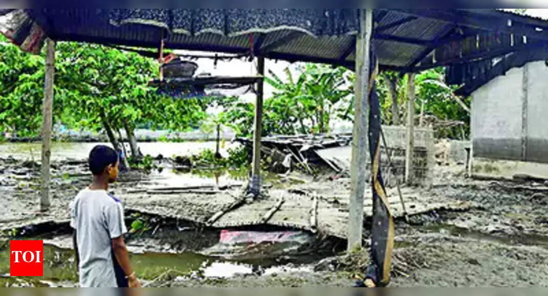 Silchar: Assam: Eight days on, Silchar without water, relief | Guwahati ...