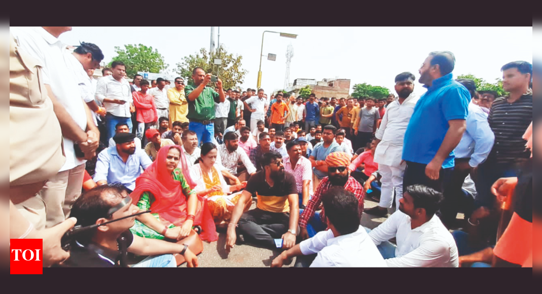 Udaipur: Protests Held Across State To Condemn Udaipur Murder | Jaipur ...