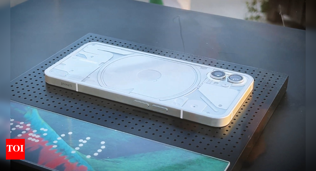 Nothing Phone (1) European price revealed on Amazon ahead of official ...