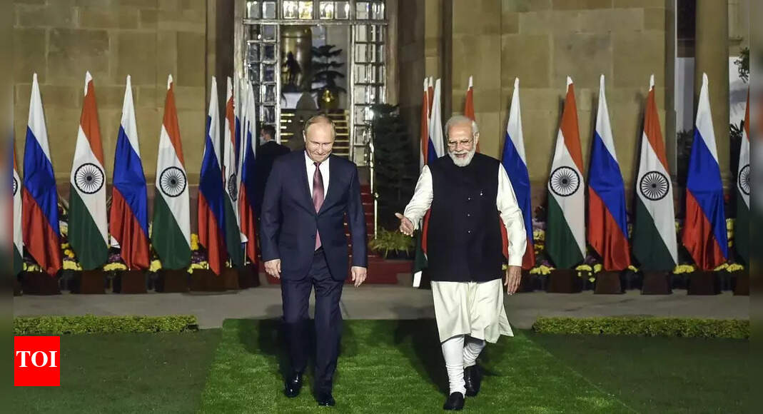 Ukraine: PM Modi holds talks with Putin, reiterates India's long ...