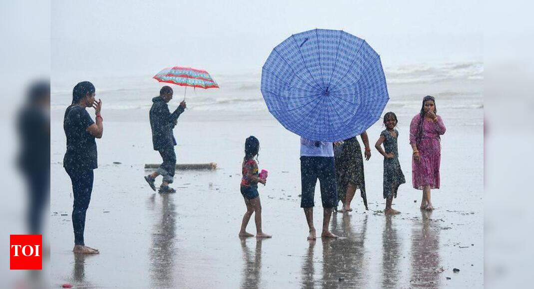 Goa: After brief respite, Met dept says heavy rain likely till ...