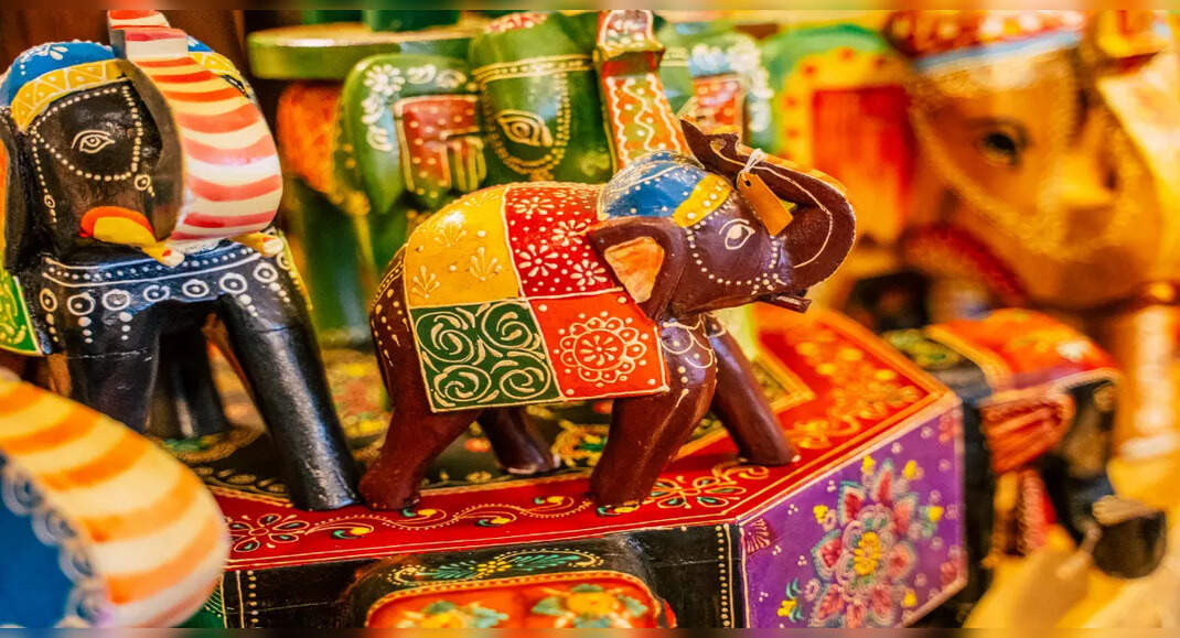 Indian traditional handicrafts and where to find them | Times of India ...