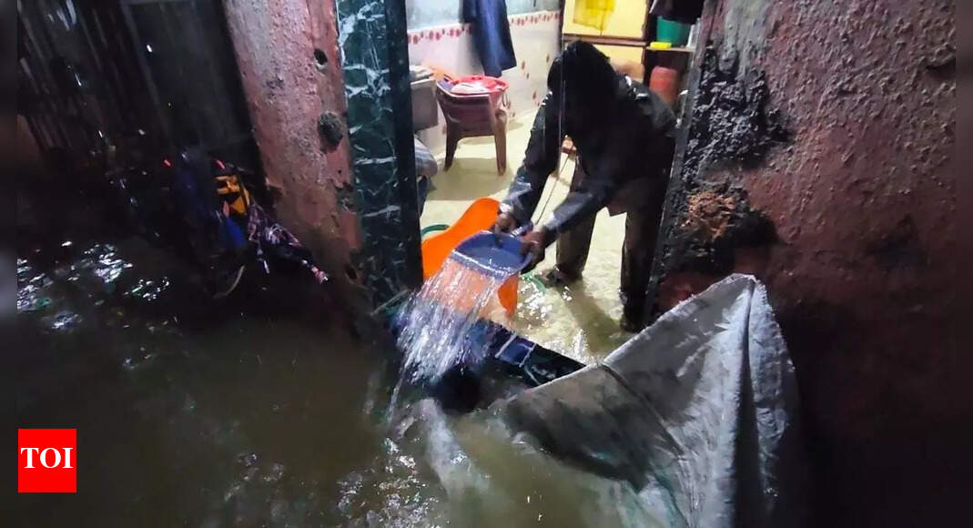Kalyan rain in photos: Water enters 400 plus houses, landslide reported in Patripul area | Thane ...