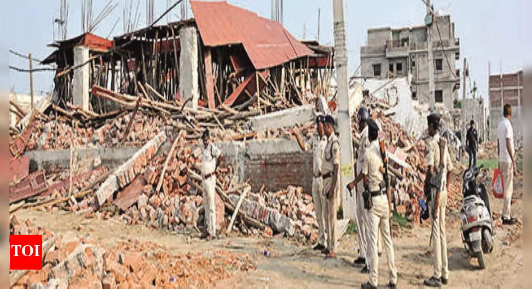 Patna: Stop Eviction Drive At Rajiv Nagar Till Wed: Hc To Admn | Patna ...