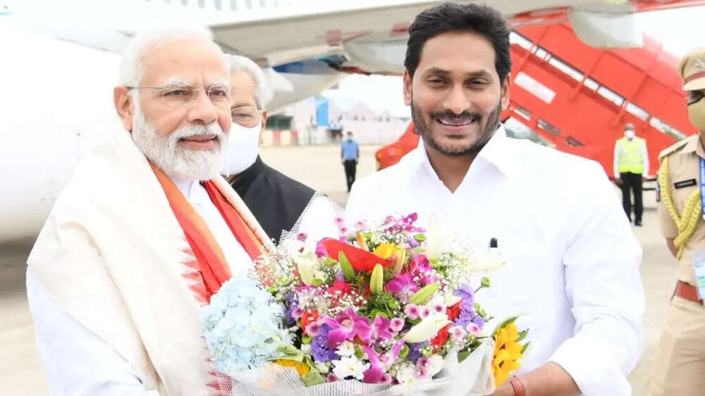 Modi-Jagan 'bonhomie': Photos of leaders walking together, talking ...