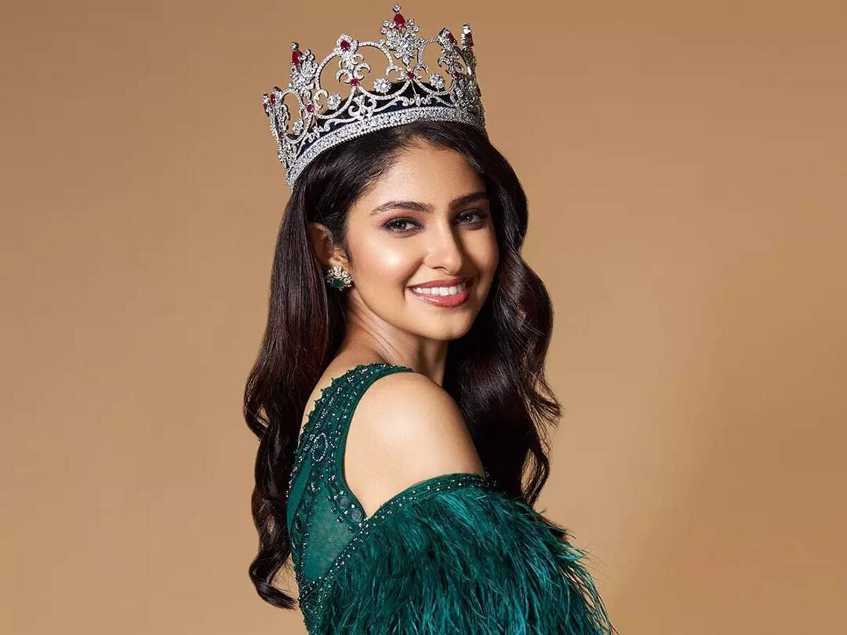 Know what Femina Miss India World 2020 Manasa Varanasi has to say about ...