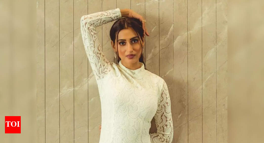 Imlie fame Piya Valecha clocks 1M followers on social media, says ...