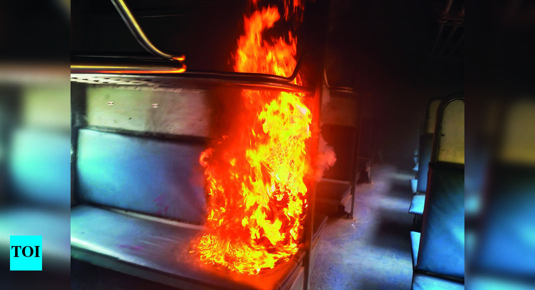 Fire In Train Compartment Triggers Panic At Rly Station | Ludhiana News ...