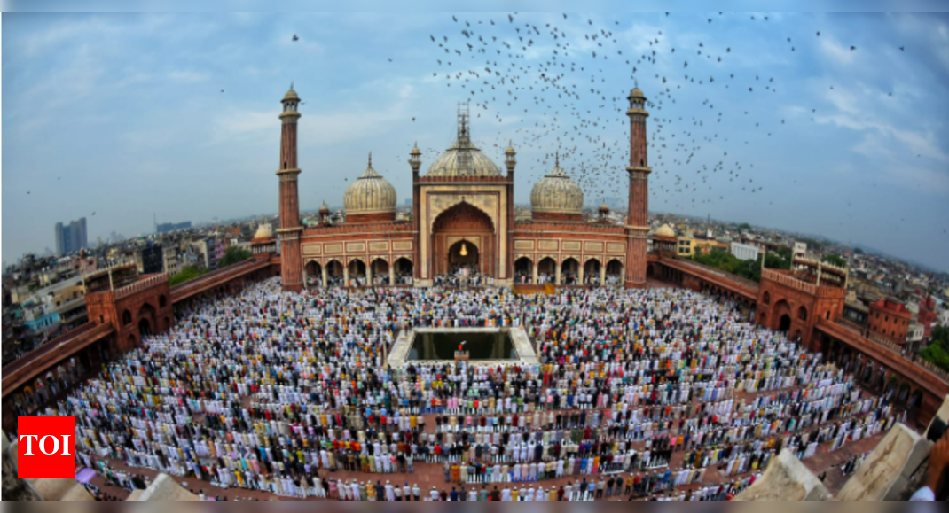 PM Modi greets people on Eid-ul-Adha | India News - Times of India