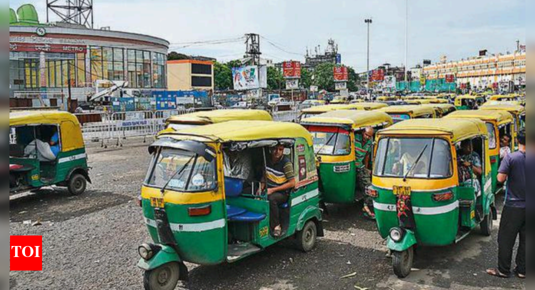 Sealdah: No New Sealdah Auto Route As Of Now, Cops Plan Change In ...