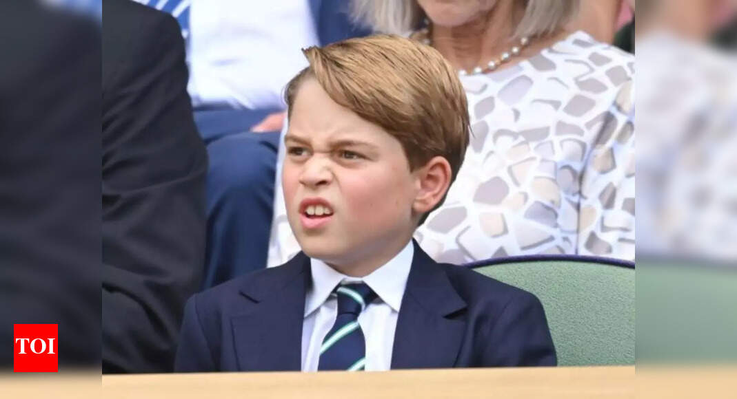 Prince George did it again! You cannot miss the funny faces he made ...
