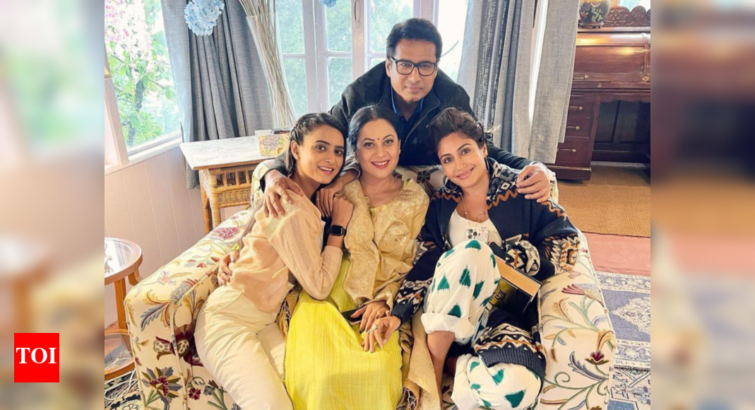 Sneha Tomar shares BTS pics from Dheeraj Dhopar, Surbhi Chandna's ...