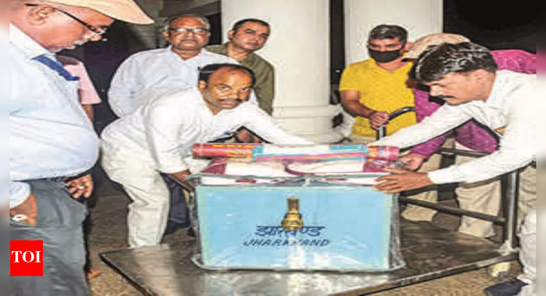 Jharkhand: ‘mr Ballot Box’ For Presidential Poll Reaches Ranchi By ...